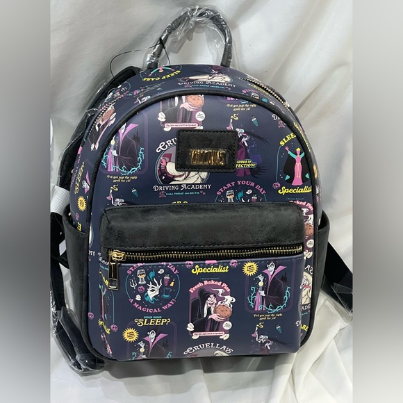 Bioworld | Bags | Nwtbioworlddisneys Villains Shop All Over Print Mini ...